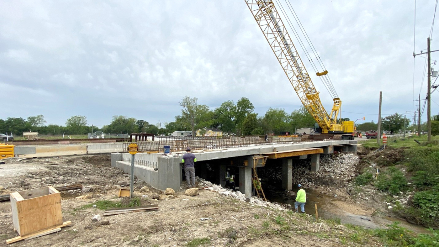 LA75: Bayou Breaux Bridge | VERTEX